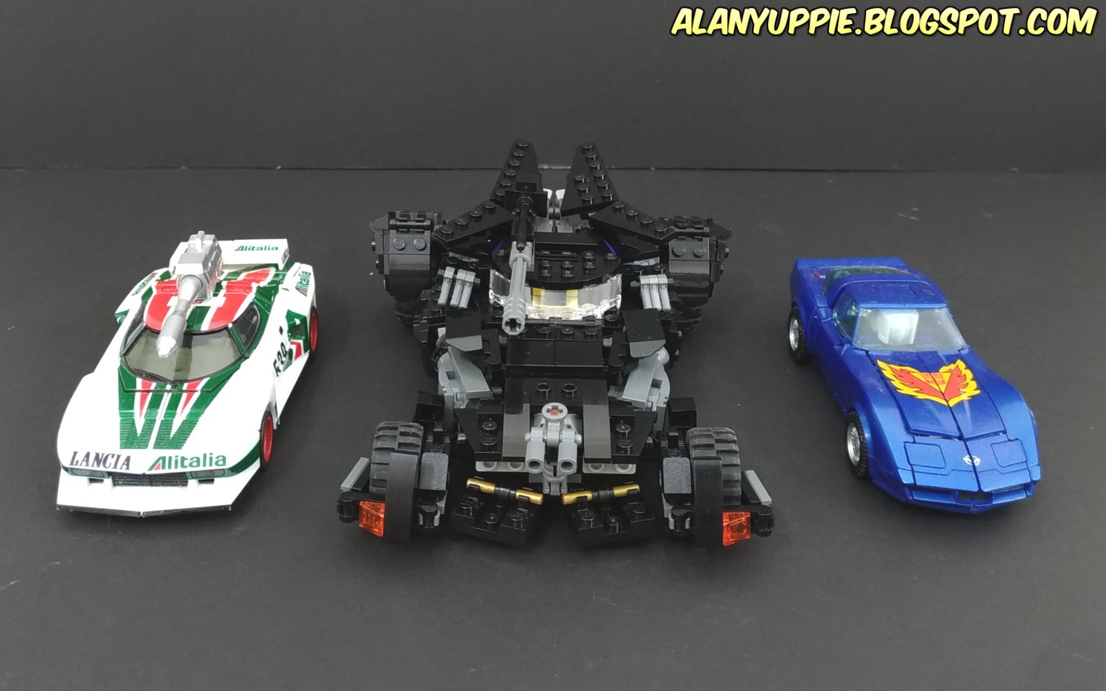 Alanyuppie's LEGO Transformers: LEGO Batman Batmobile transforming ...