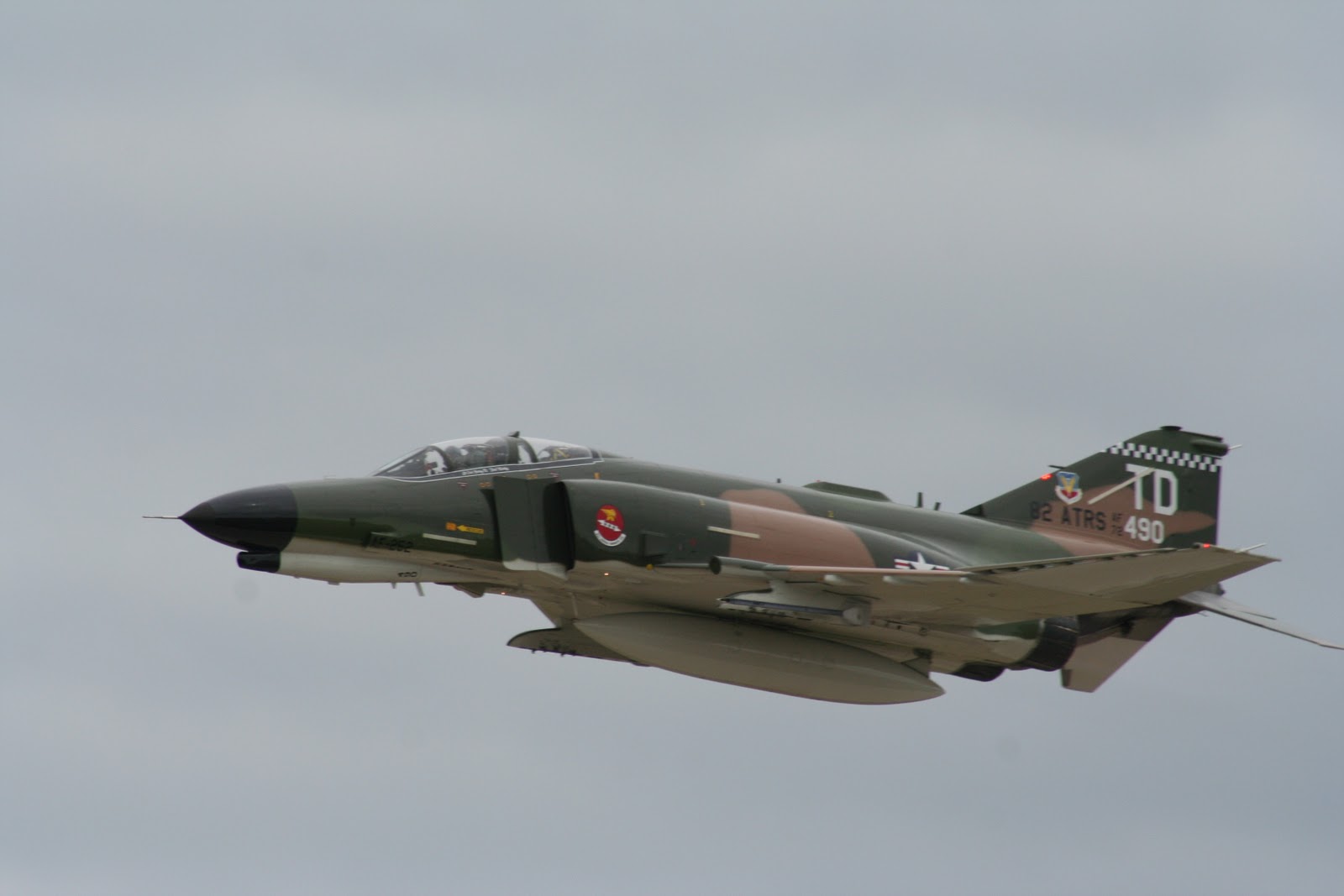 Global War Birds: F 4 Phantom II