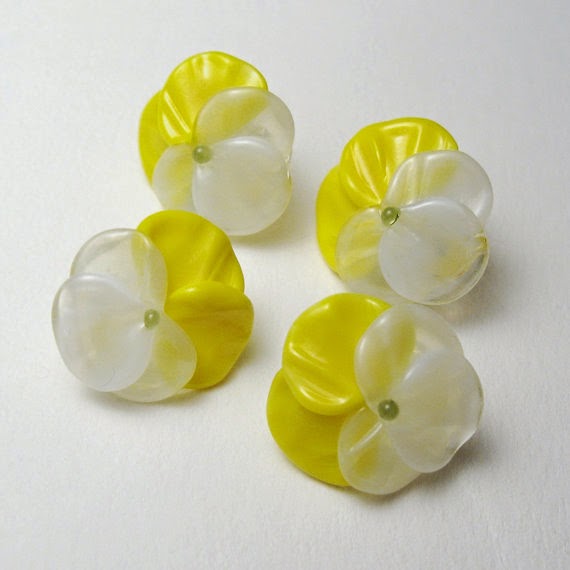 Art Bead Scene Blog: Amuse the Muse - Flower Beads