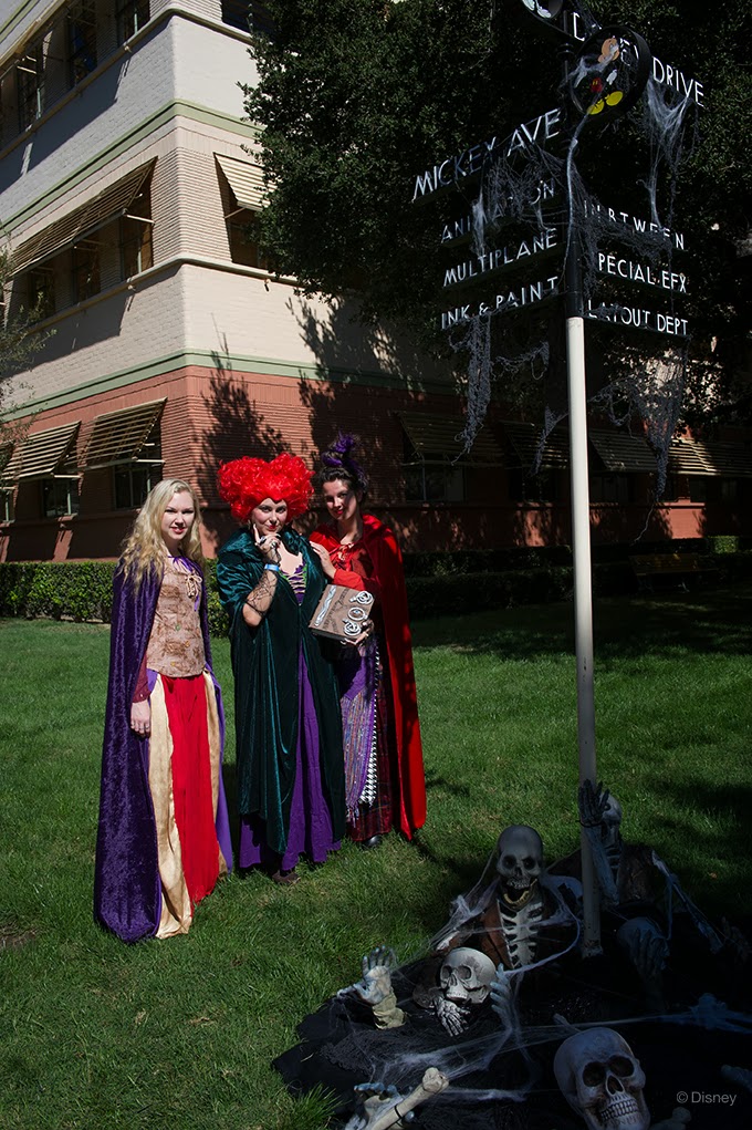 Photo Alert: D23 ~ "Hocus Pocus" Screening for 20th Anniversary ...