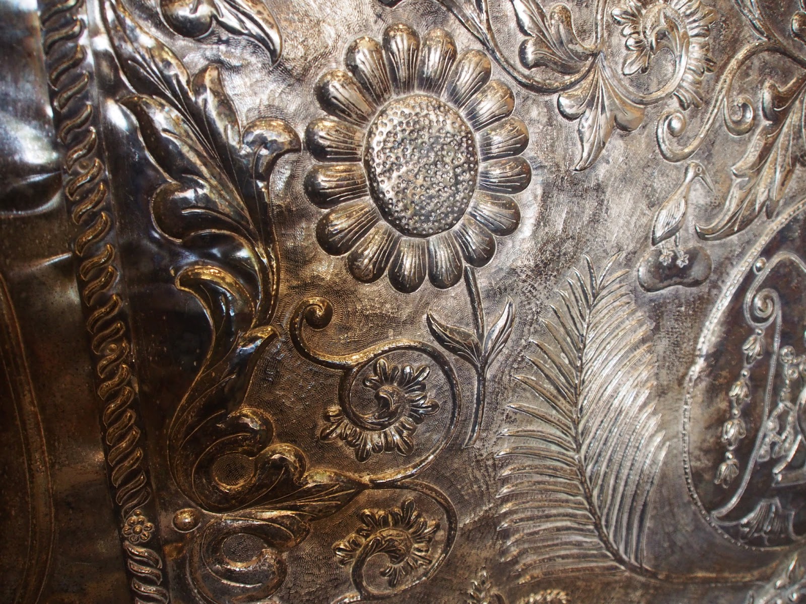 Splash of Yellow: Things to do in Angeles City