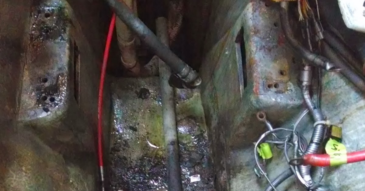 Close Quarters: How to Clean the Bilge