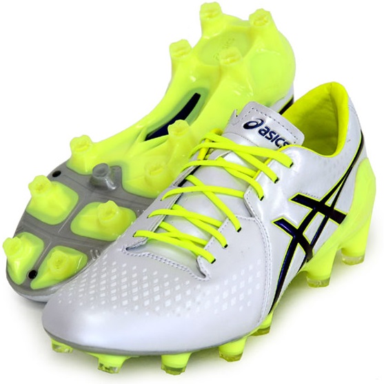 CHUTEIRAS DE OURO: Asics lança novo esquema de cores para a linha Menace 2