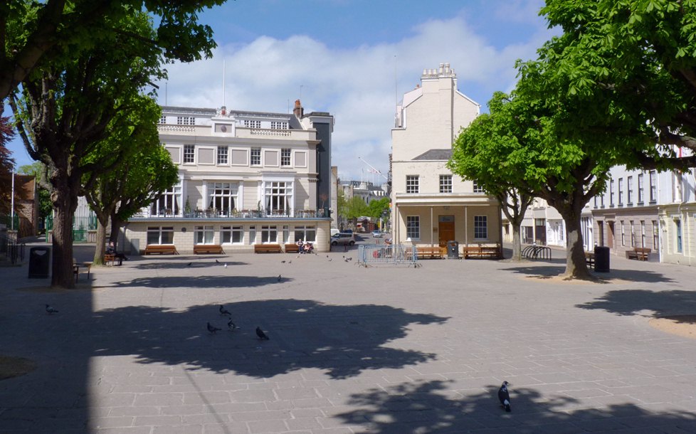 crapaudmatic: Jersey's Royal Square