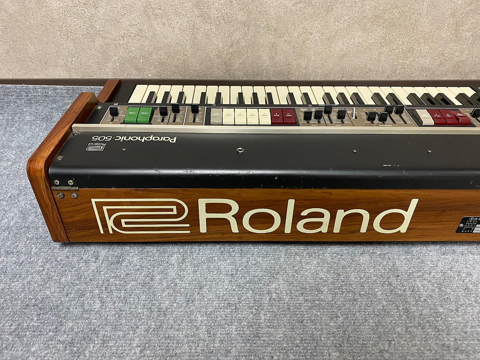 MATRIXSYNTH: Roland RS-505 Paraphonic Synth SN 801090