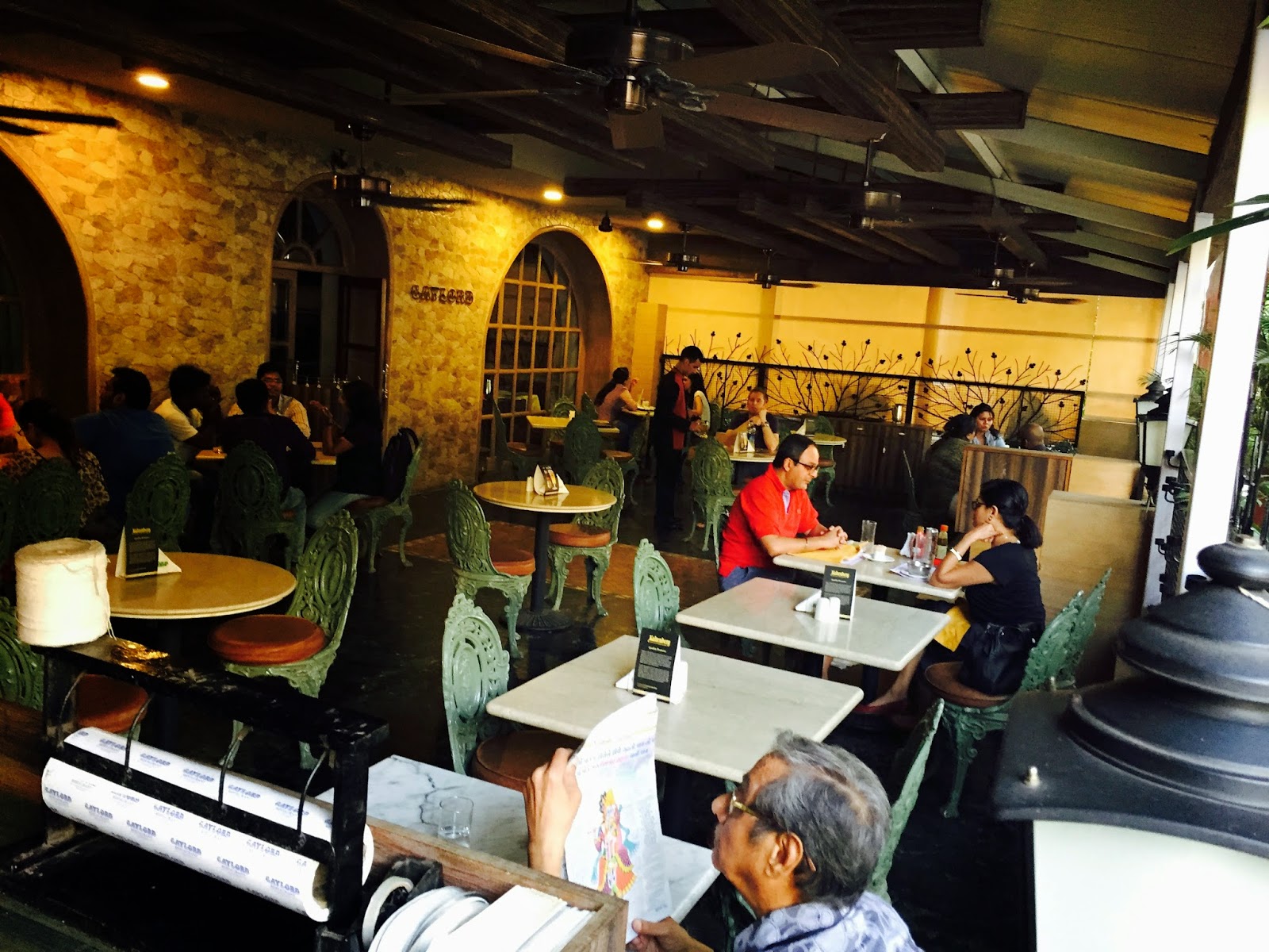 9 iconic South Bombay cafes for all budgets | Lettuce Review