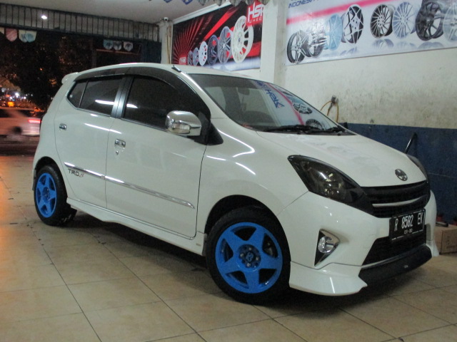 Gambar Modif Toyota Agya - otodrifter