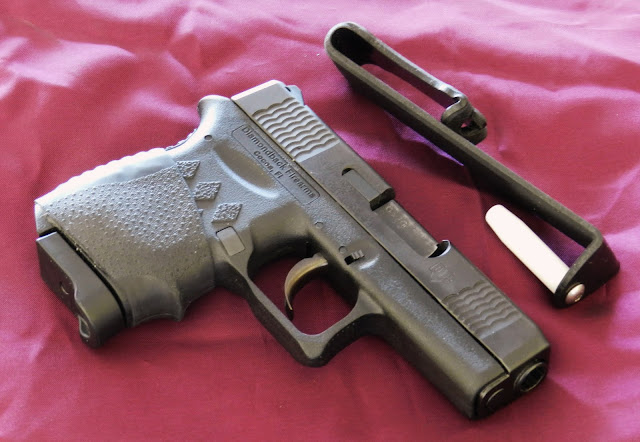 Average Joe's Handgun Reviews: Versa Carry