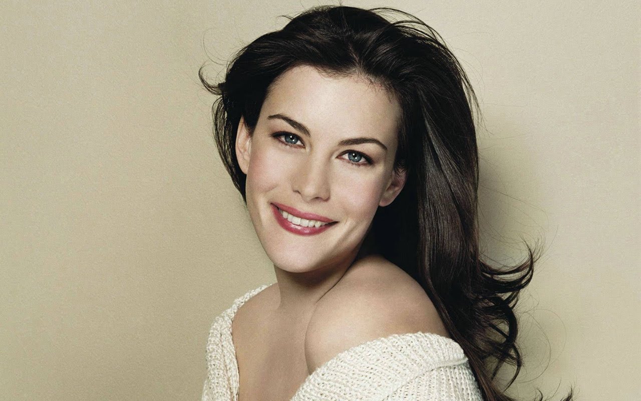 odys-online: American actress and model Liv Tyler Lovely Wallpapers