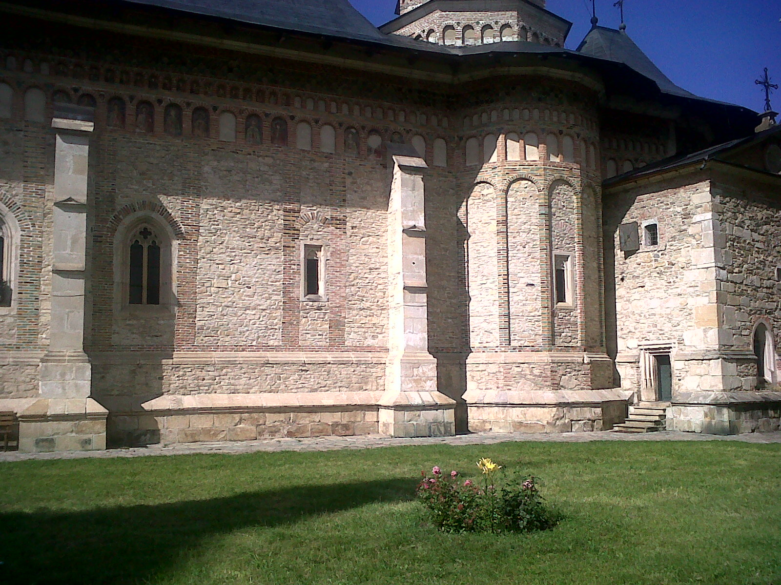 Mănăstiri în imagini: Manastirea Neamt cu hramul ,,Inaltarea Domnului ...