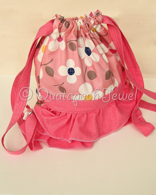 Threads and Pencils: Drawstring Bag and Grommet Tutorial