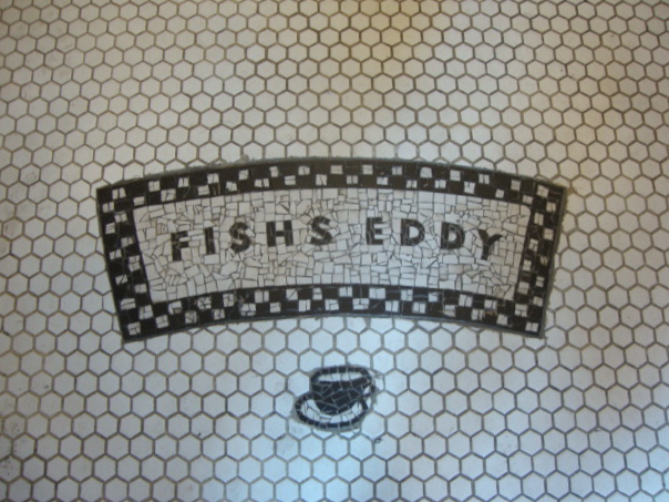 NicNat Chat!: FISHS EDDY, We do dishes…
