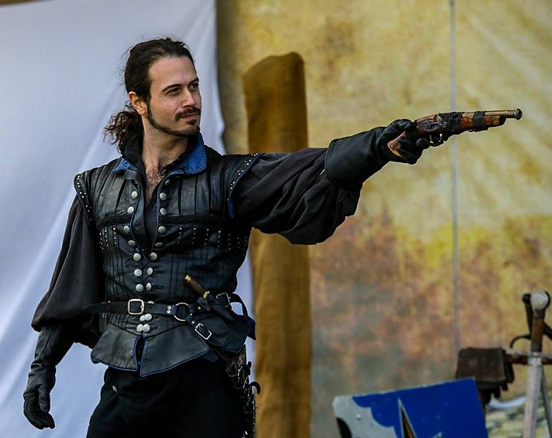 Favorite Hunks & Other Things: Michael Moody: Leatherless