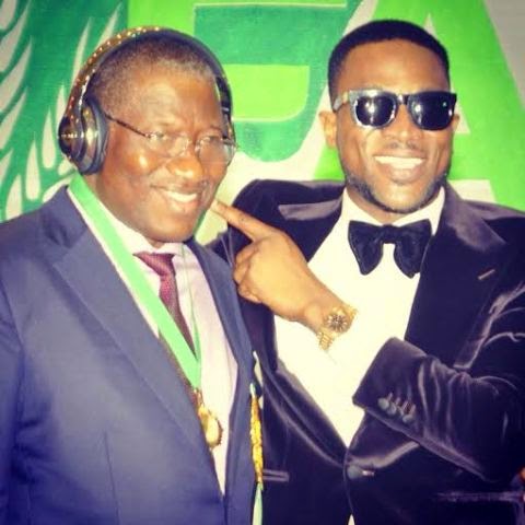Photos: President Jonathan rocks D'banj's Beat by Dre headset