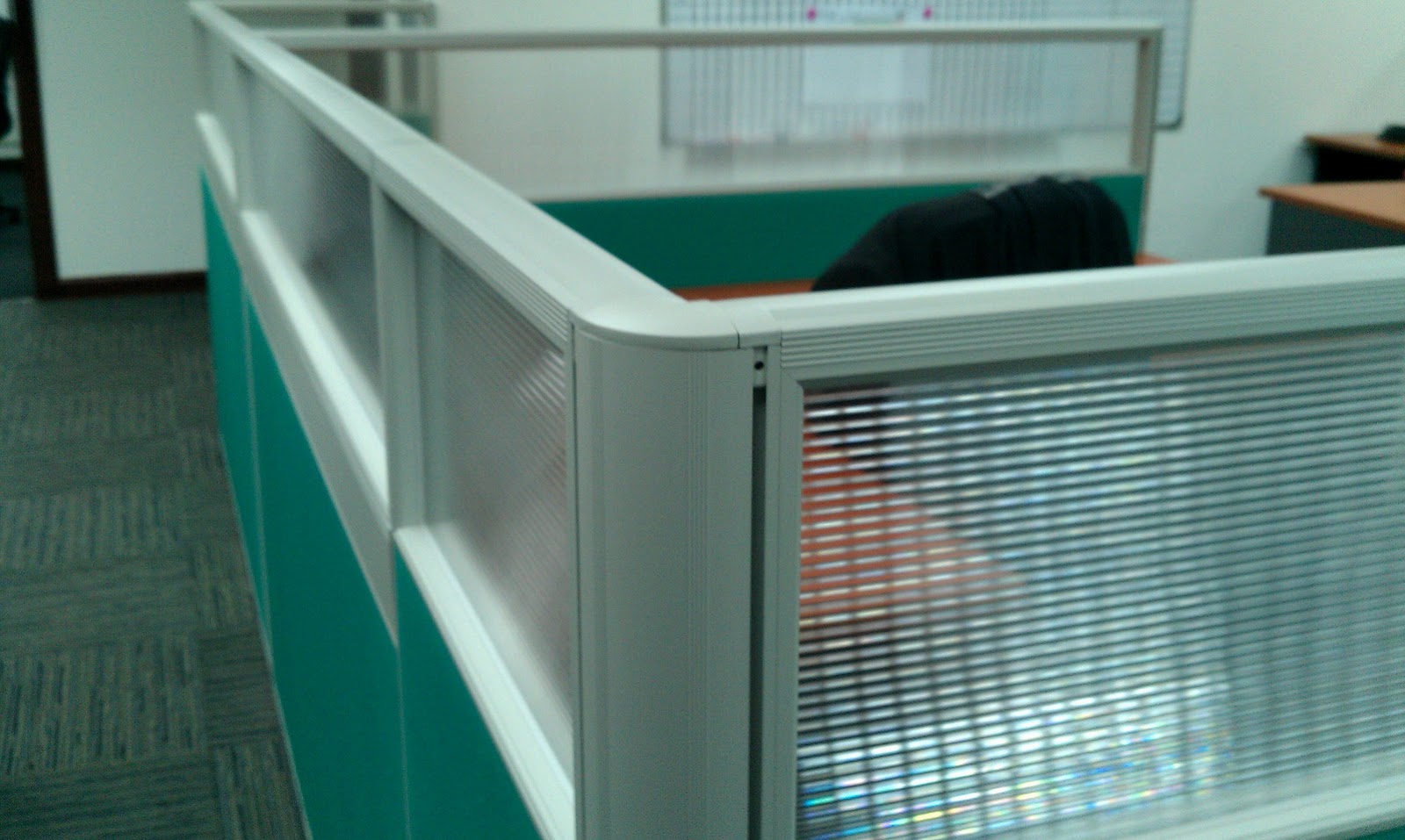 Fizone Office System: Workstation/Partitions System