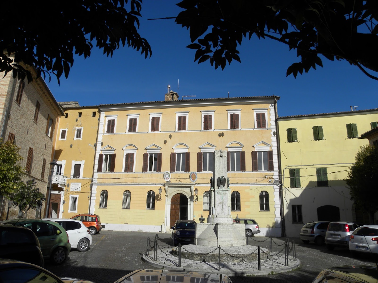 Visita a San Marcello ( AN ), uno dei castelli di Jesi - THE MARCHE ...
