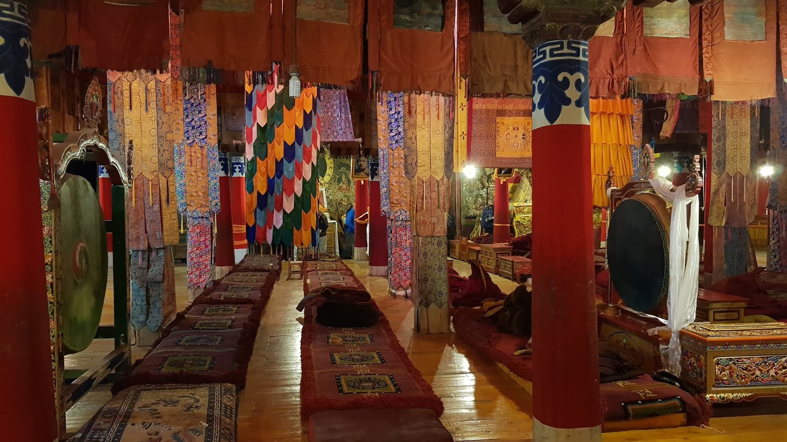 Nomadic Joe: Inside of Palkor Chode Monastery