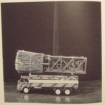 METAMATERIAL : EMILIO PEREZ PIÑERO