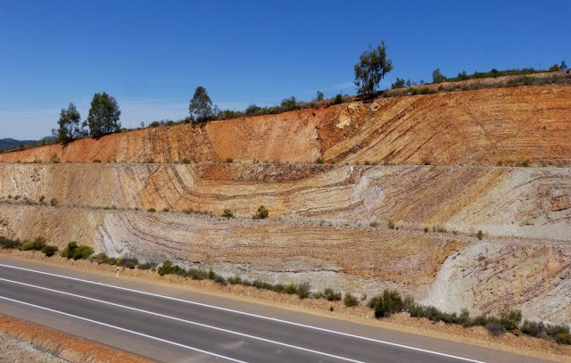 geopiedra: El Sinclinal de Herrera del Duque