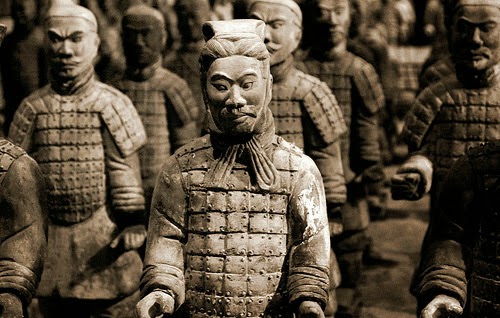 Surya Bina Mitra: Patung Prajurit Terracotta adalah Salah Satu Penemuan ...