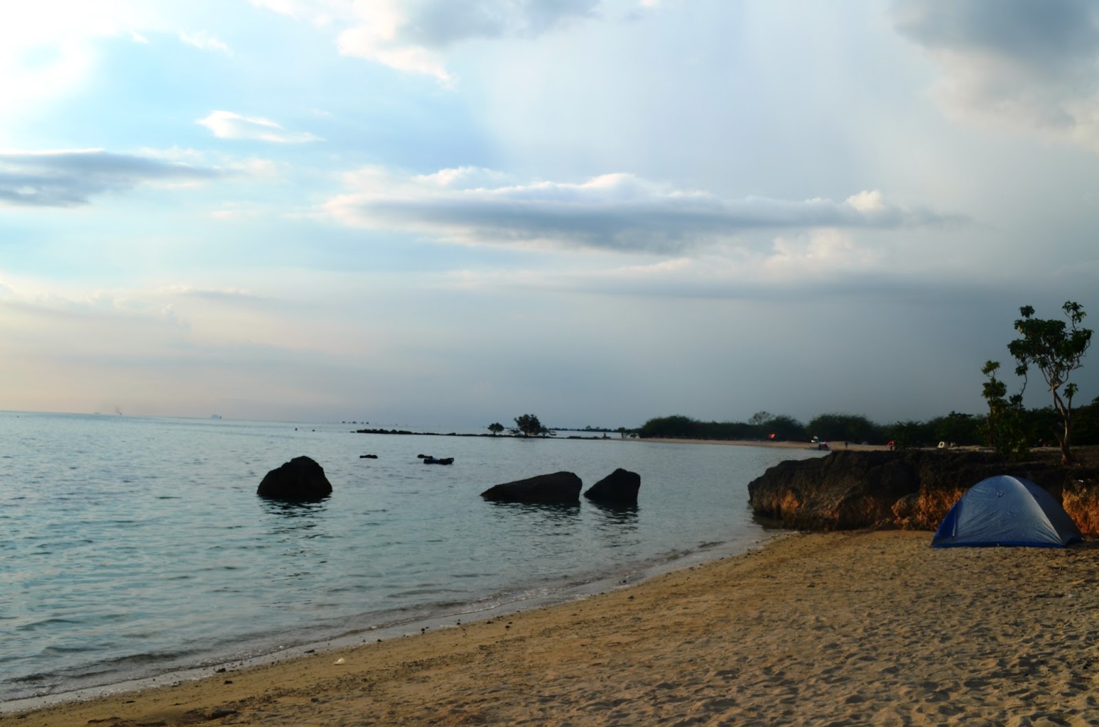 Our WANDERful JouRnEy!: Discovering Burot Beach of Calatagan Batangas