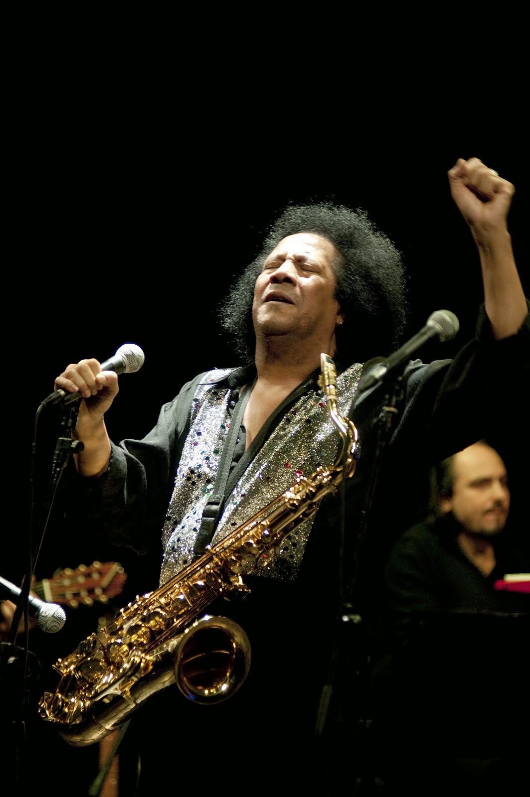 Musica: JAMES SENESE & NAPOLI CENTRALE Live In Pompei! PER LA PRIMA ...