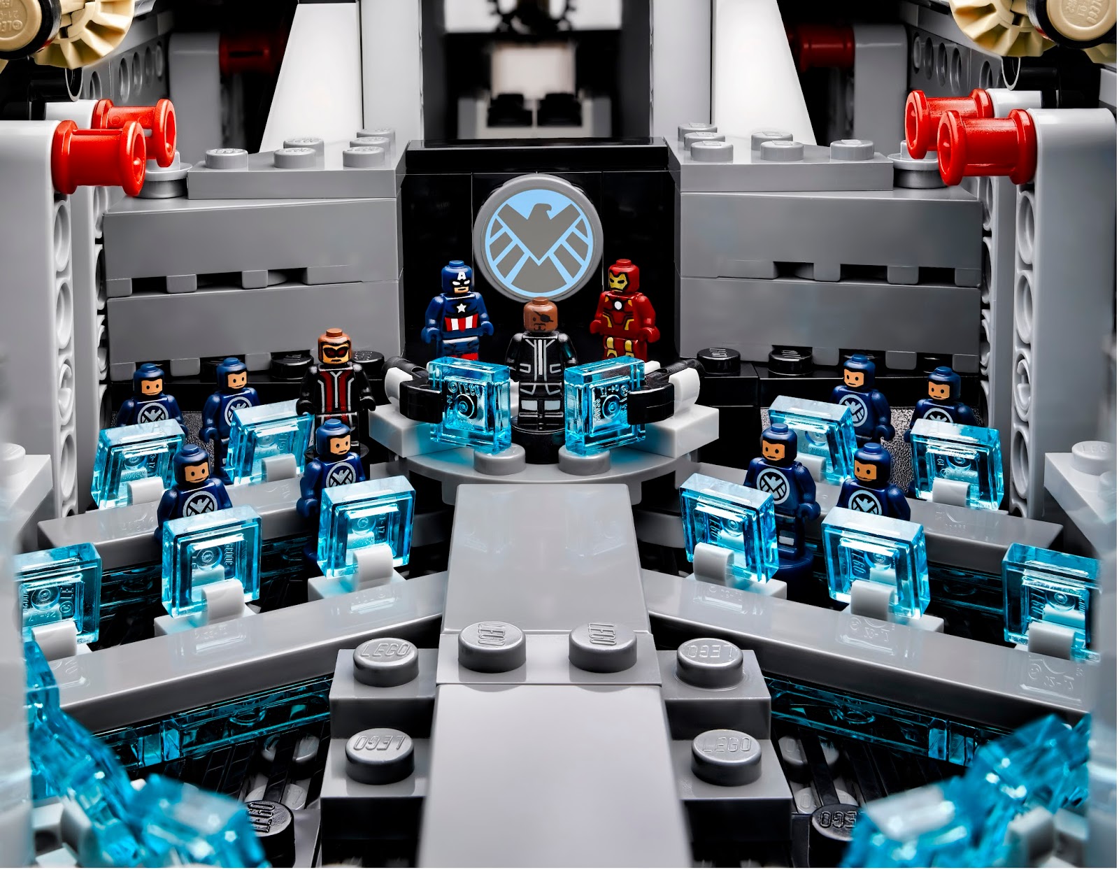 The Brickverse: Amazing Helicarrier set revealed