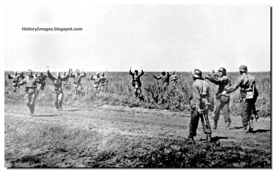 HISTORY IN IMAGES: Pictures Of War, History , WW2: Initial Days Of ...