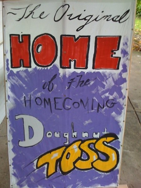The Donut Directory: Donut Toss, a game for the masses, a version for all