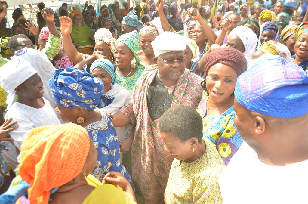'I am committed to a life of giving' - Senator Omisore