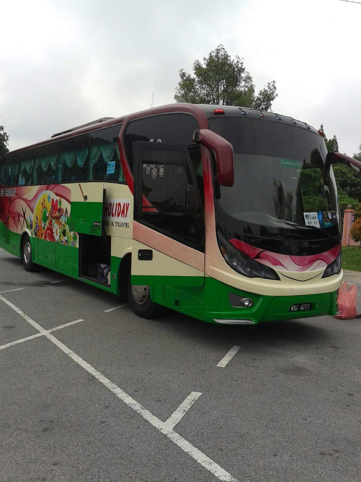 Khidmat Bas Persiaran ~ Shahrini Homestay