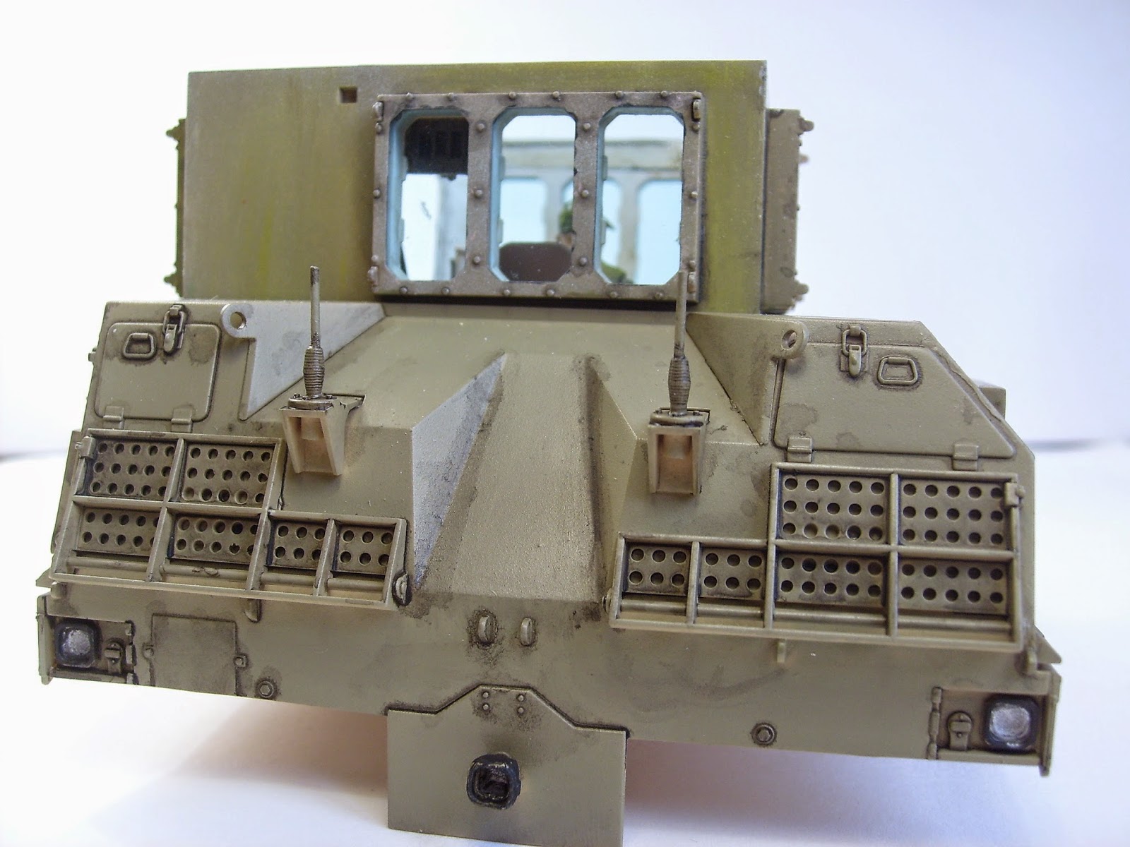 MODEL ABTEILUNG: DR9 DOOBI ARMORED BULLDOZER