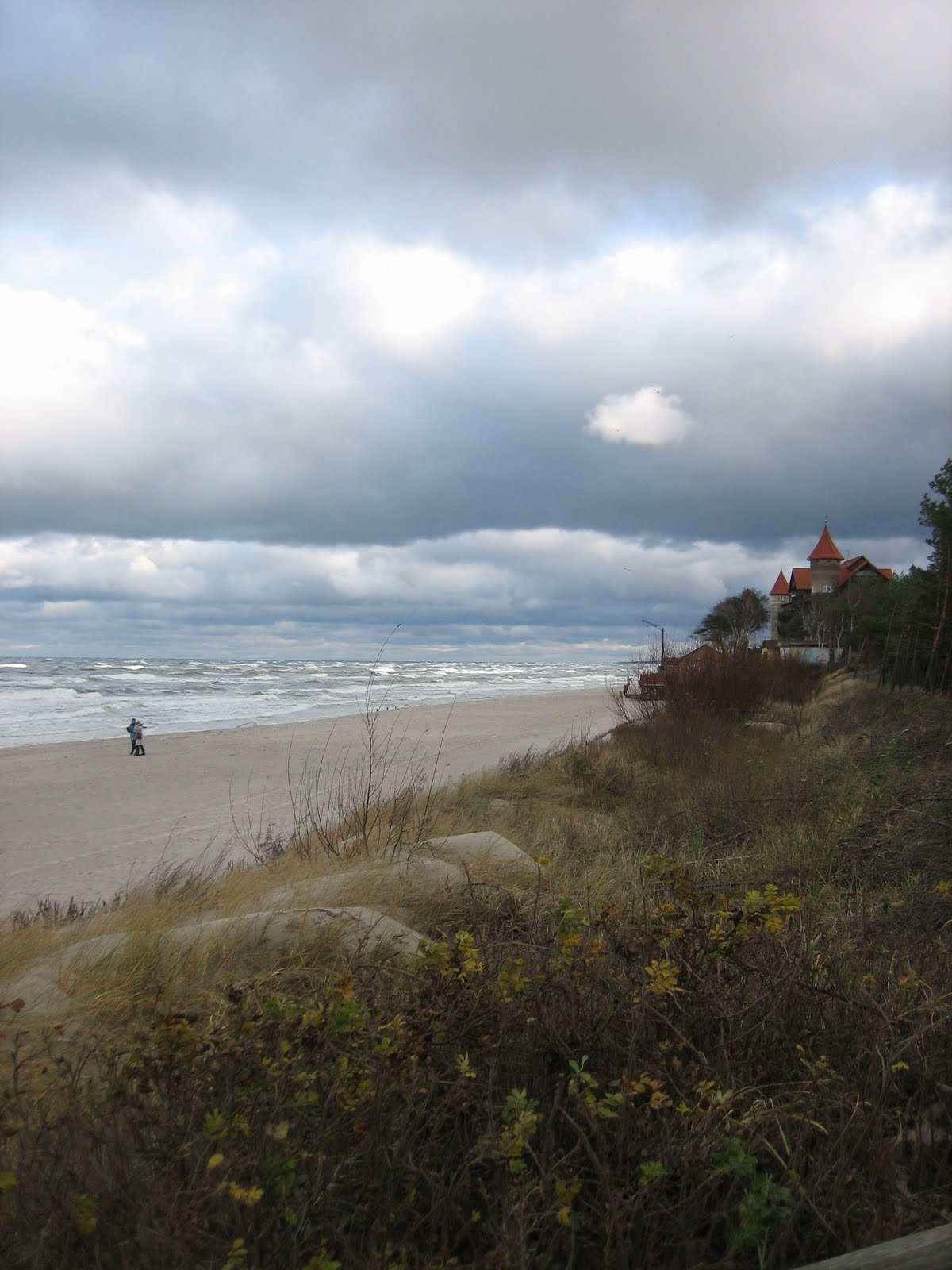 Leba-Baltic Sea Resort: Leba throughout the seasons