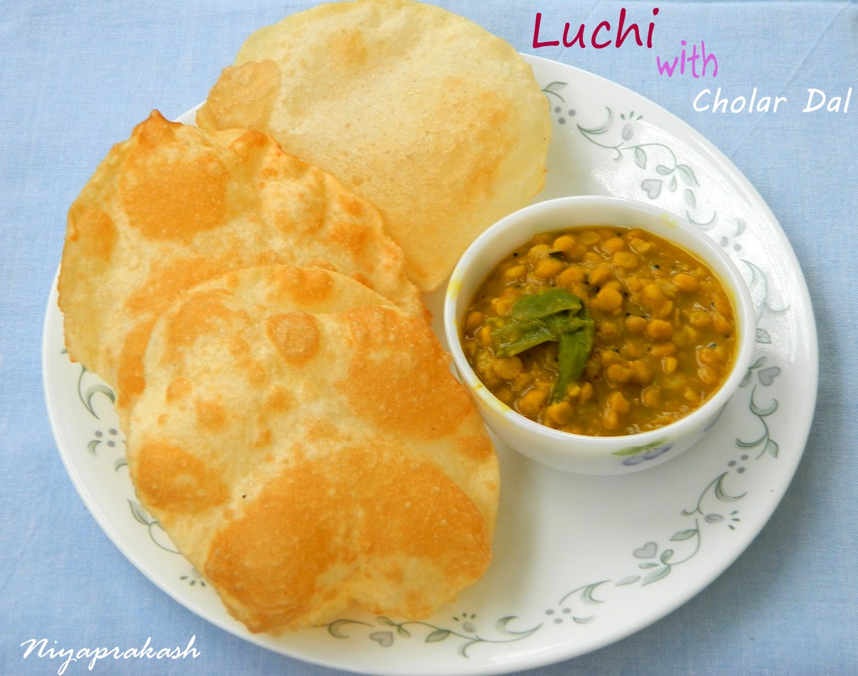 Niya's World: Luchi with Cholar Dal