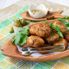 Adora's Box: THAI STYLE FISH CAKES