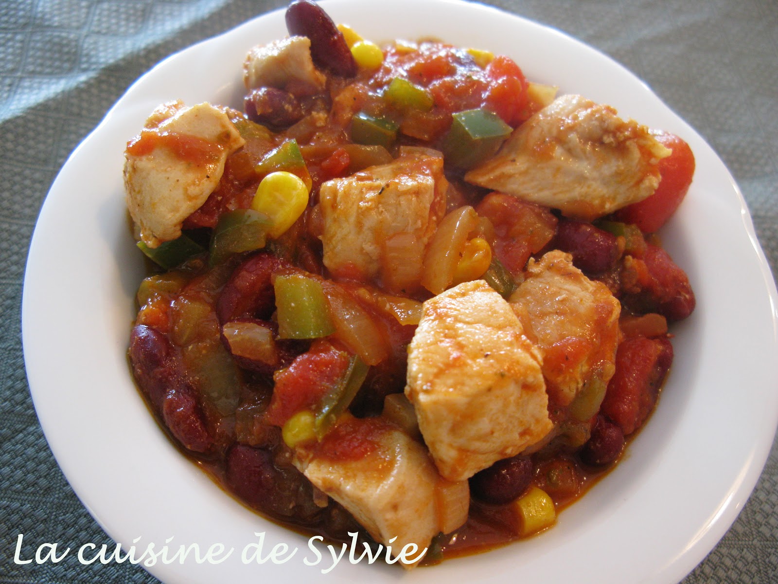 La cuisine de Sylvie: Chili express au poulet