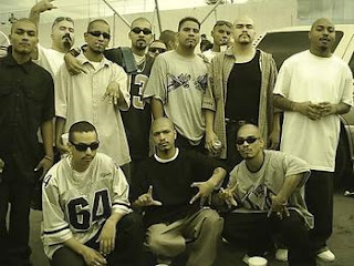 Ariana's English 101 Blog: Lopez's Of Cholos and Surfers