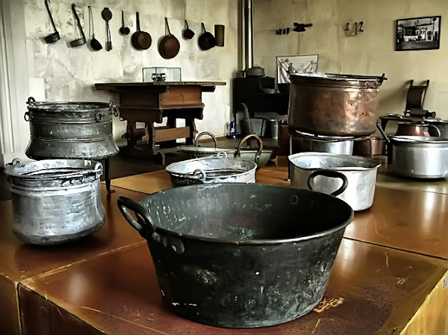 Photographis: The architectonic ensemble Udriste - Nasturel