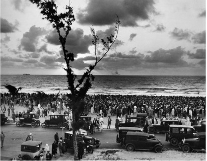 Hurricane Harbor: Easter 1927, Praying for Recovery After the Great ...