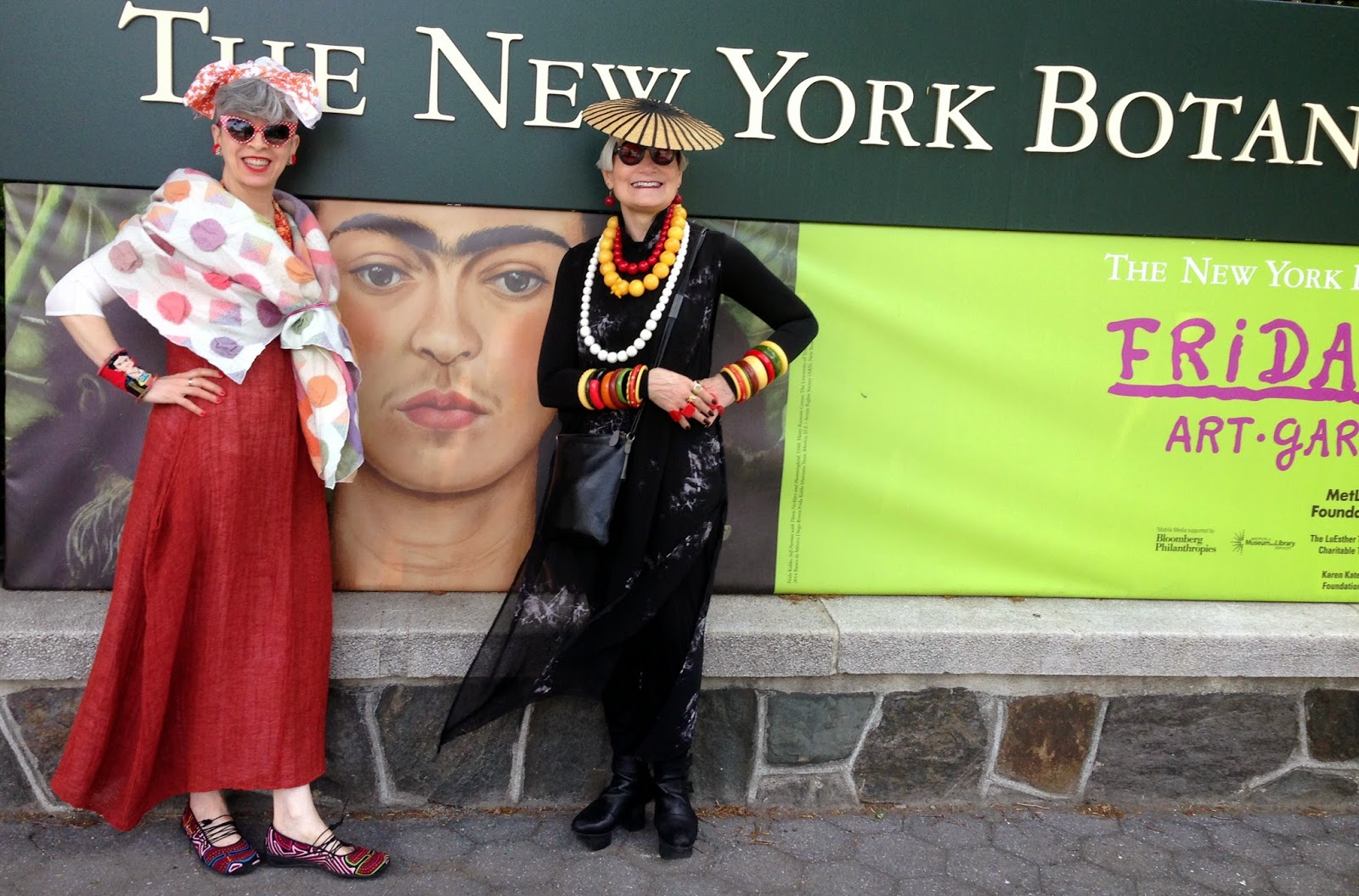 Idiosyncratic Fashionistas: Frida Kahlo: Art - Garden - Life!