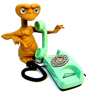 Concetto Piramidale: Google Friend Con E.T.