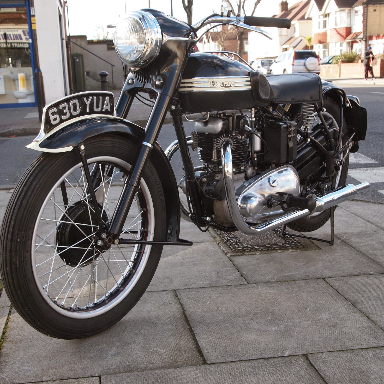 Motorcycle Restoration Projects UK: Triumph 3T Pre-unit Sprung Hub 1950