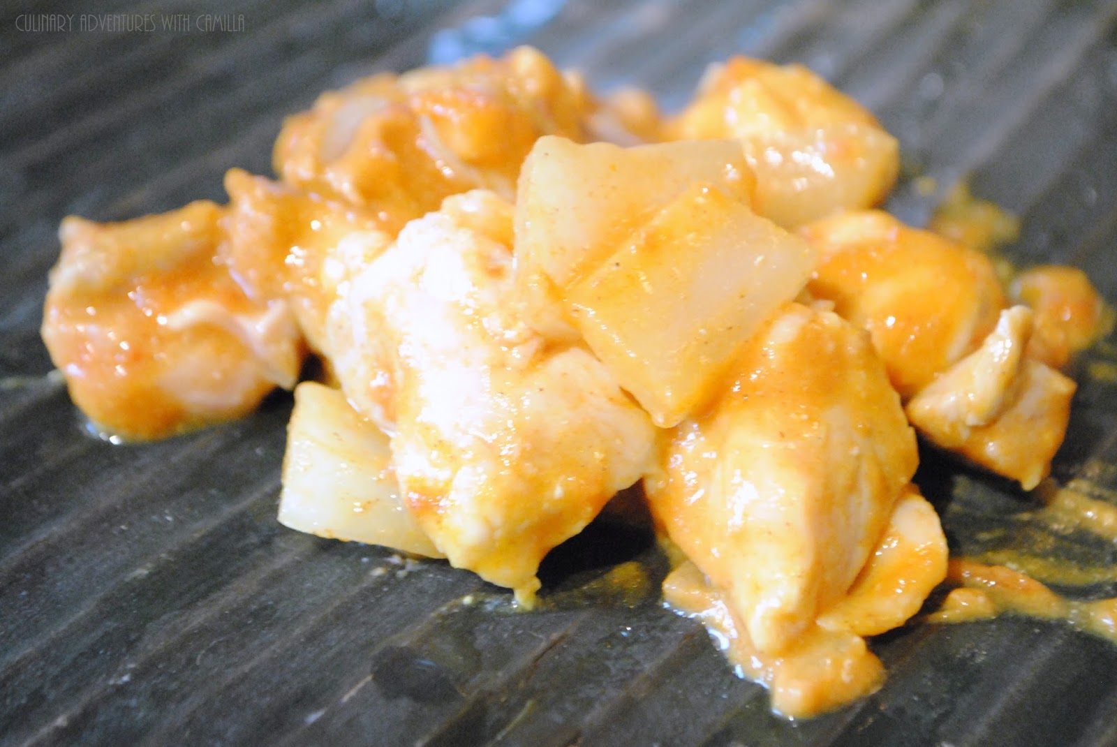 Uganda: Chicken Luwombo and Bean Stew #CookingAroundtheWorldAdventure