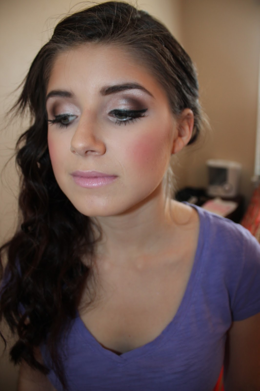 Diva Bonita; Everything Diva: Girly Prom Makeup Face