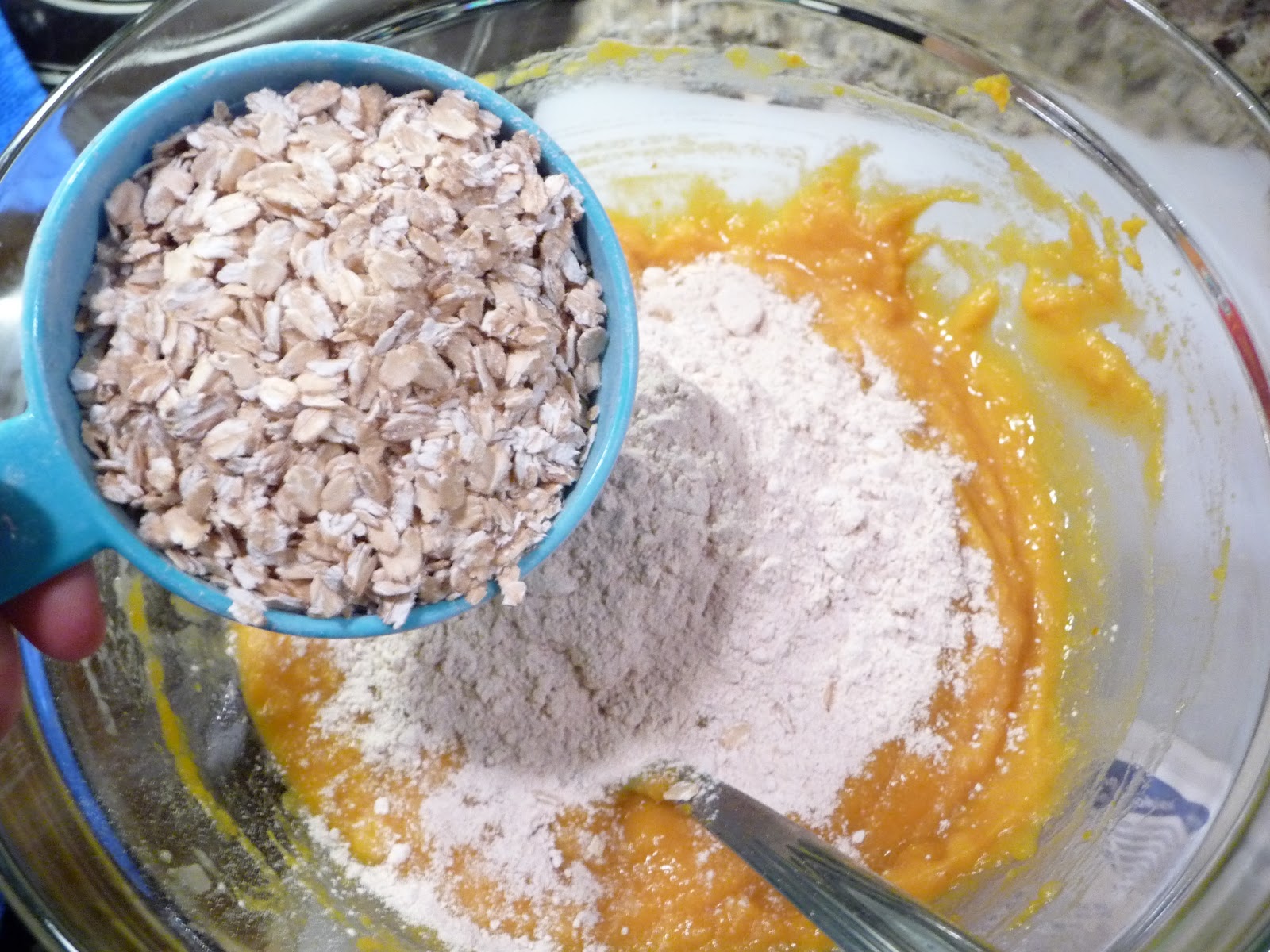 Dabbling in Delicious: Pumpkin Power Bread