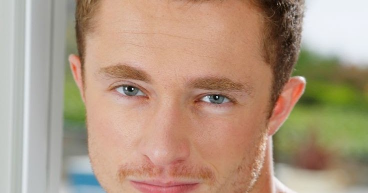 Ser Gay y vivir en el Perú: CONOZCAMOS A MARKIE MORE