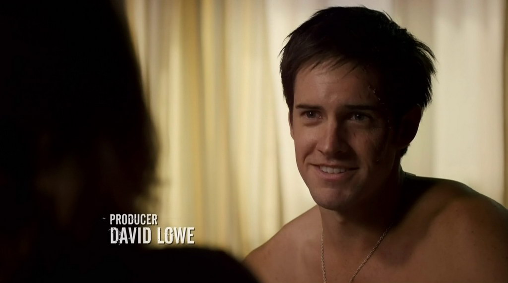 Jonathan Patrick Moore Shirtless in The LA Complex s2e02 - Shirtless Men at groopii