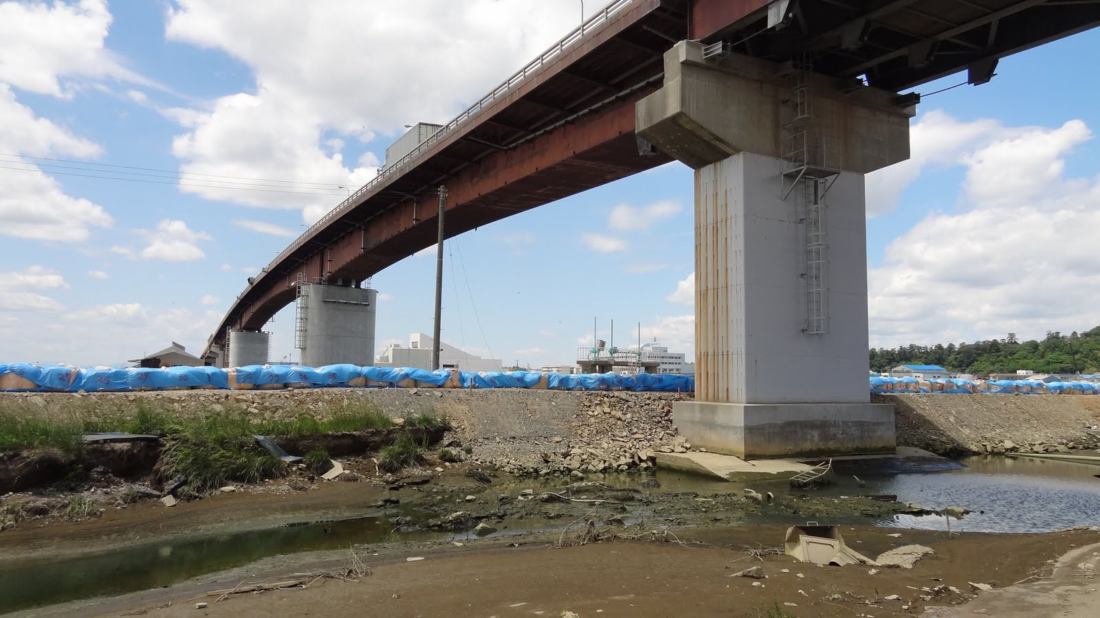 Bridge of the Week: Japan's Bridges: Hiyori Bridge across the Kitakami ...