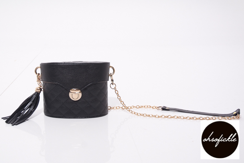 Ohsofickle: Ohsofickle Giveaway