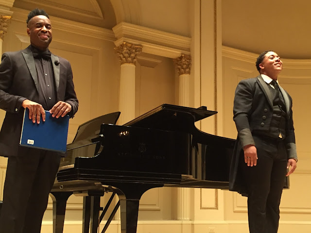 VOCE DI MECHE: GETTIN' THE GROOVE ON WITH JUSTIN AUSTIN